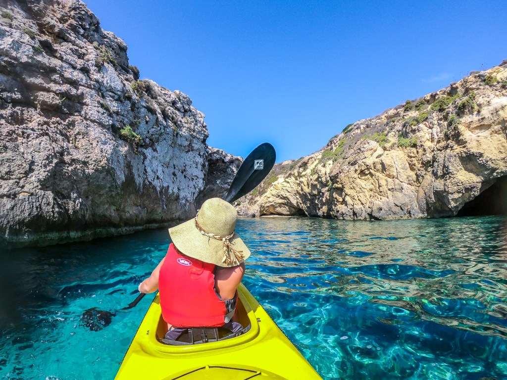 The best kayak trip in Malta – go 4 the globe